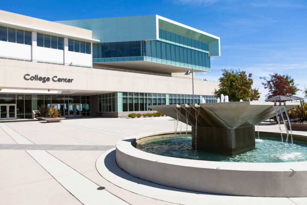 美国社区大学排名：全美社区大学 Community College Top10 优势解析