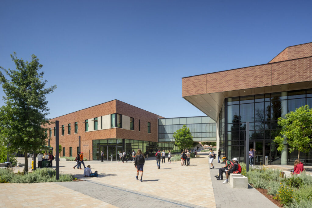 美国社区大学排名：全美社区大学 Community College Top10 优势解析